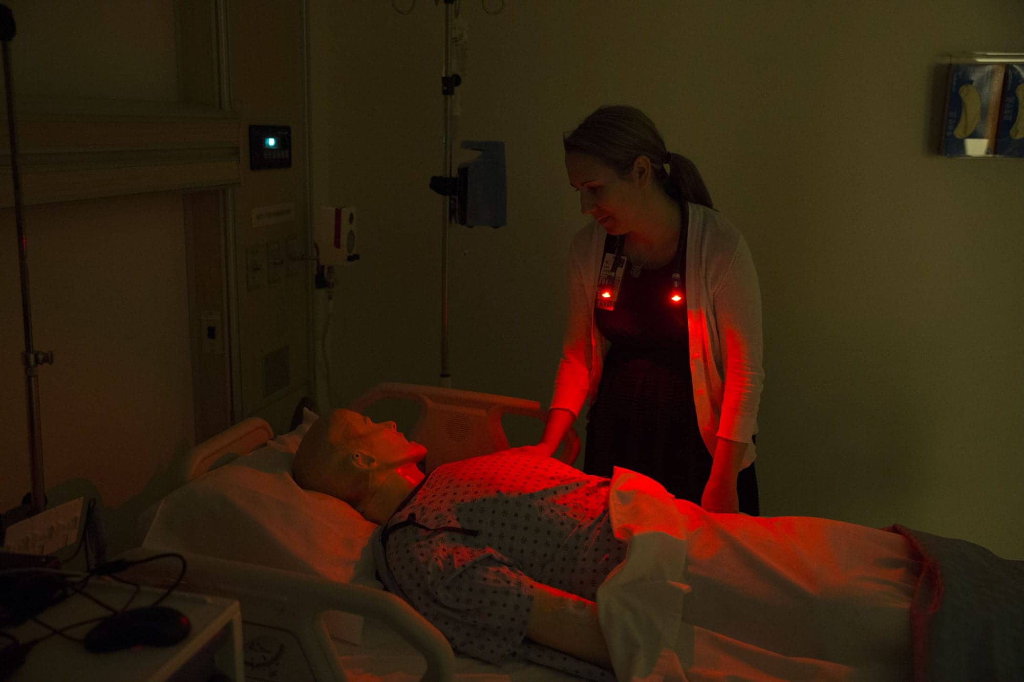 Can a Colored Bulb Promote Sleep in the Hospital? | Sleep Review