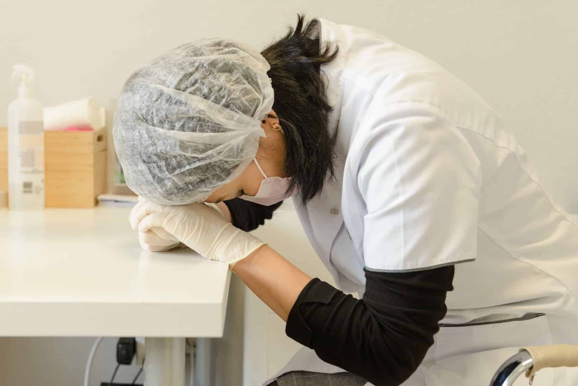 Health Care Workers Are Frazzled—And Poor Sleep May Turn Stress Into ...