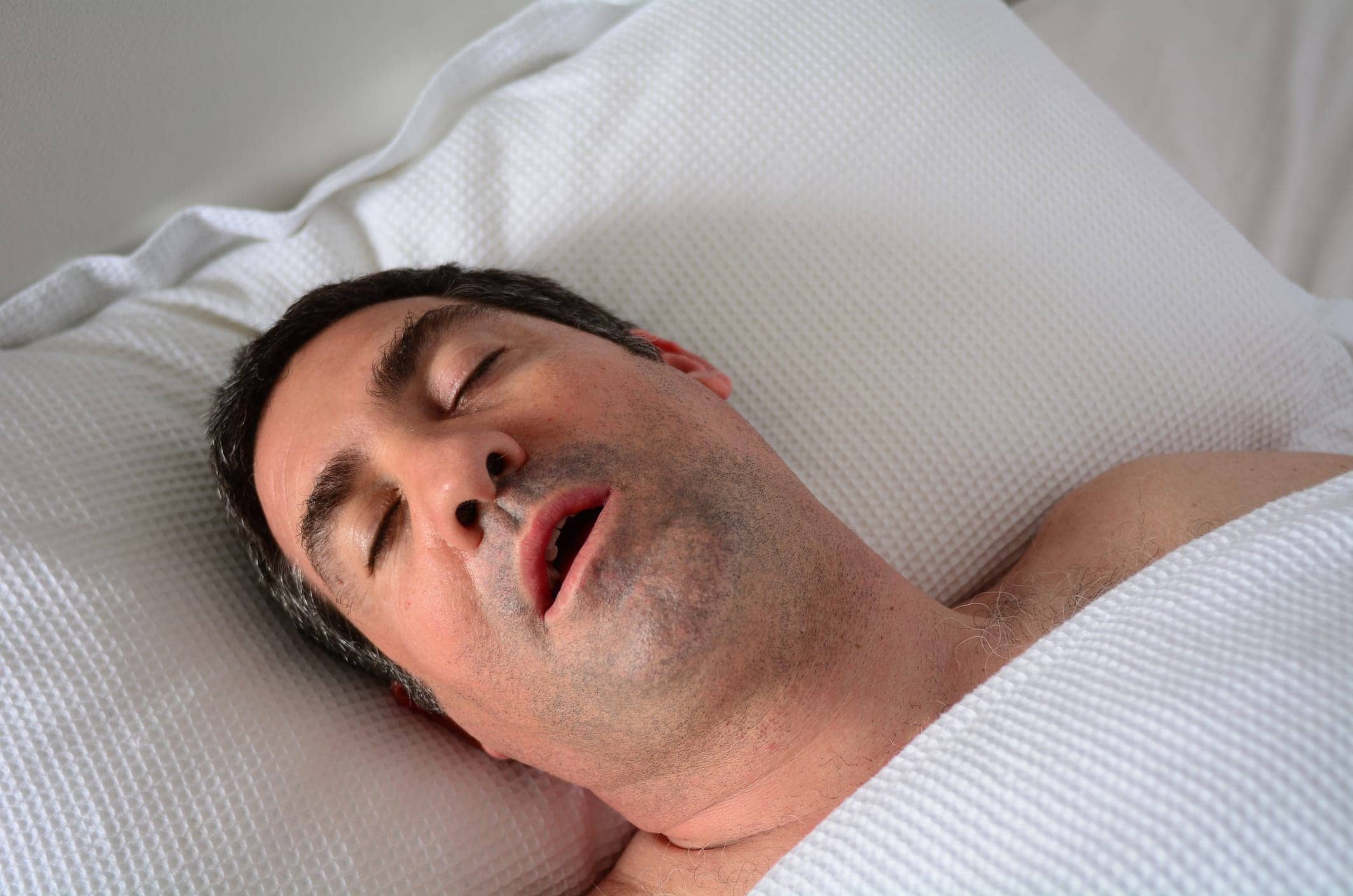 New Wristband Uses Vibration to Help Stop Snoring | Sleep Review